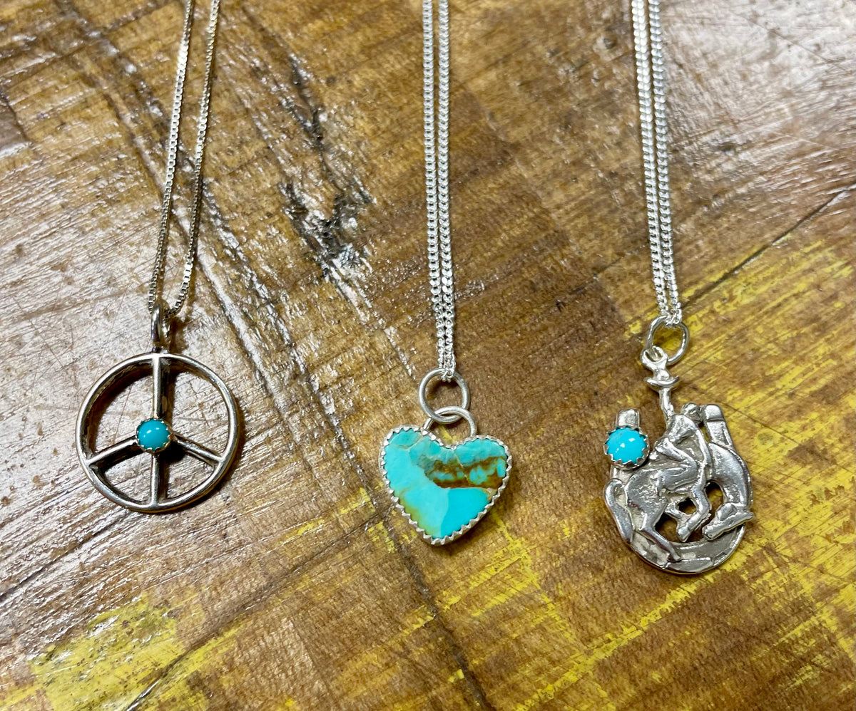 Cowboy on Horseshoe – Wandering Vaquera Turquoise